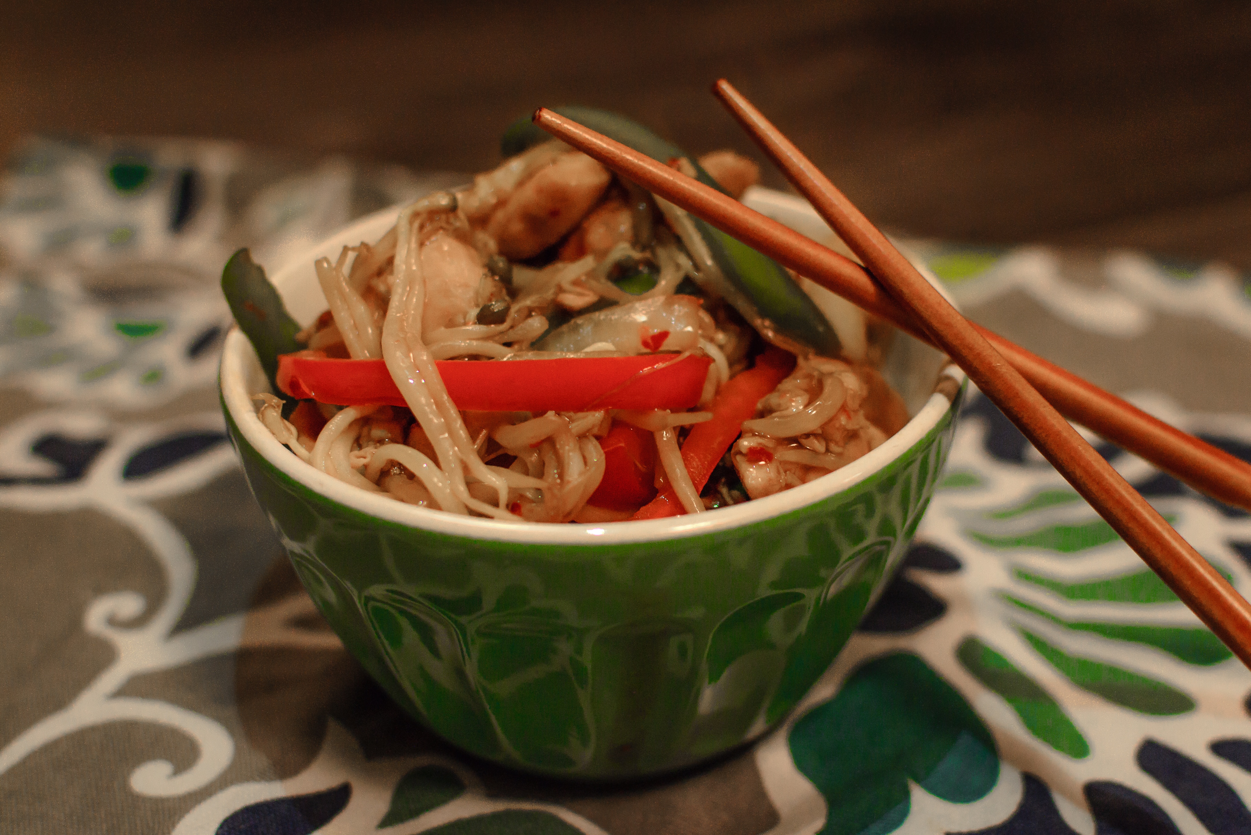 Spicy Honey Garlic Chicken Stir Fry - Peppers & Pennies